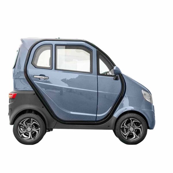 Boomer Buggy X Pro Enclosed Electric Mobility Scooter - Edmonton Scooters